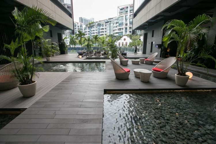 Studio M Hotel: Romantic Staycation Perfect for Couples in Singapore