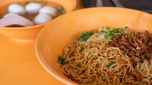 15 best fishball noodles that will make you feel like you're ballin' in ...