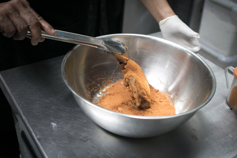 Chix Hot Chicken: Nashville Fried Chicken Served With World's Spiciest ...