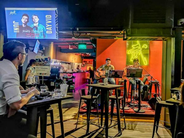 Lady Wu: Truffle Seafood Hor Fun & Mala Fried Chicken At This Rooftop ...