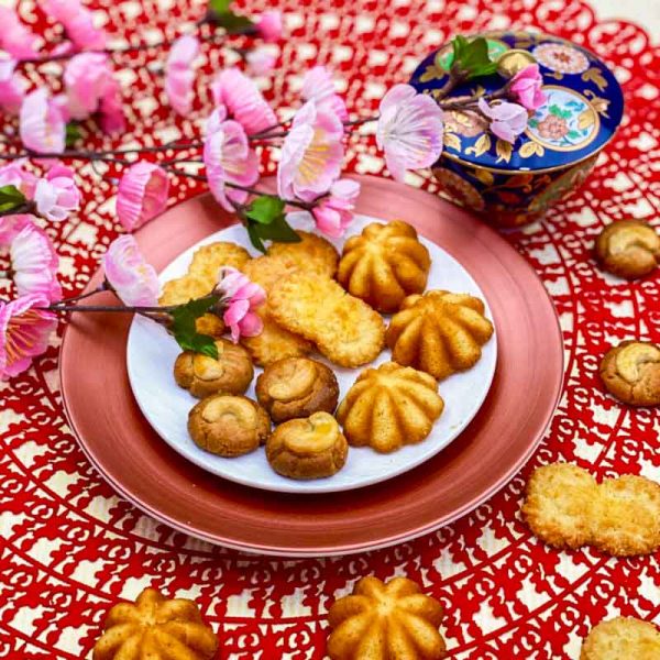 9 unique Chinese New Year snacks to impress your relatives with