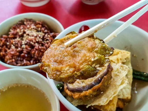 Hakka HamCha & Yong Tou Fu: How one couple’s love made them switch ...