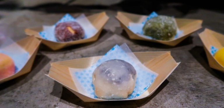 Get Freshly-Made & Customisable Japanese Mochi At Daifuku By Seizan In ...