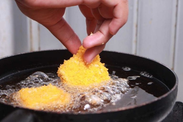 Produce Explained: 11 Types of Oil For All Your Cooking Needs