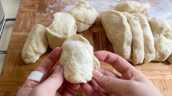 Simple Stay-Home Recipes: Fluffy Rice Cooker Bread