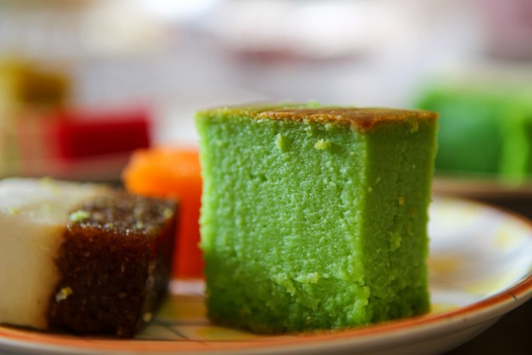 The Kuihmaker, Bt Batok: “They clearly take their kuih-making game very ...