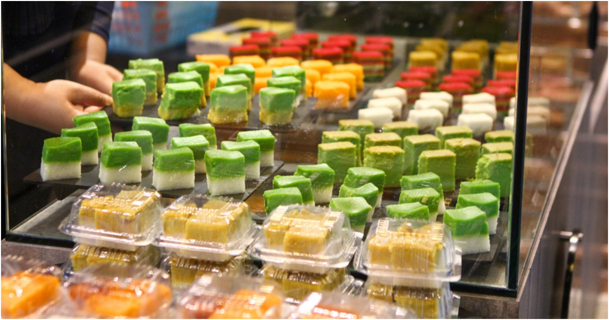 The Kuihmaker, Bt Batok: “They clearly take their kuih-making game very ...