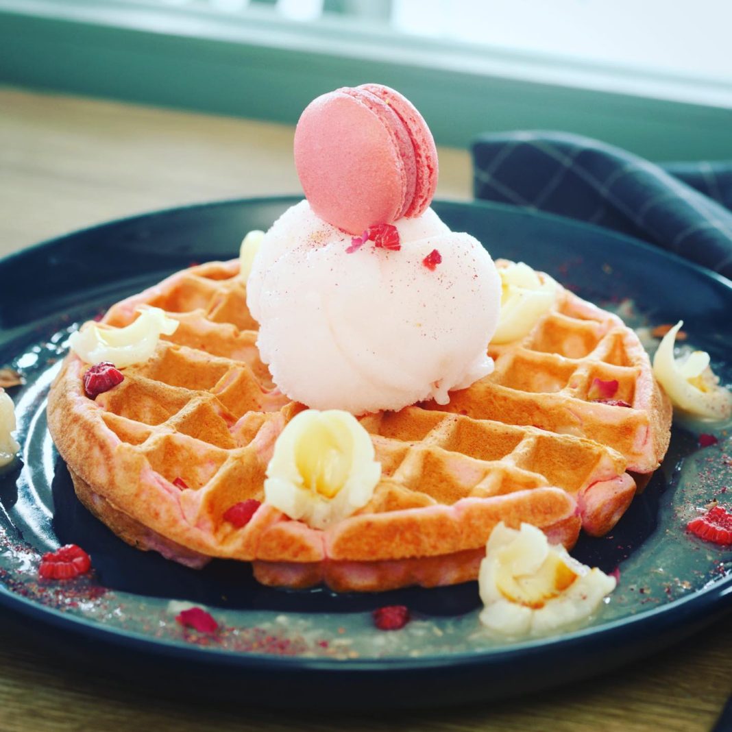 13 Best Waffles in Singapore: The Ultimate Guide