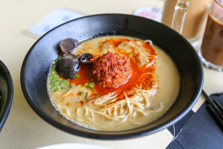 Shinjitsu Ramen, Ang Mo Kio: S$5.90 ramen with torched chicken ...