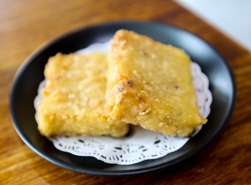 Fantastic Dim Sum: Hawker stall with over 30 dishes, including rainbow ...