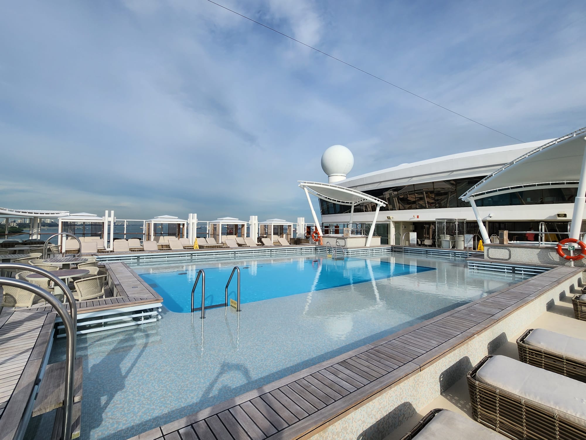Top 10 exciting things to dive into aboard the Genting Dream cruise