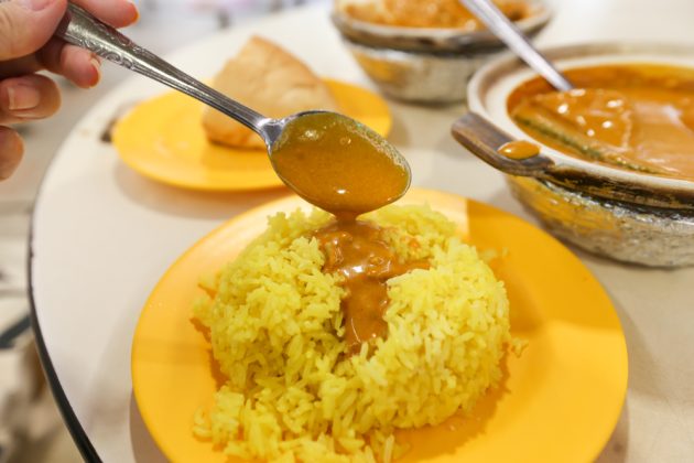 Hock Shun Traditional Homemade Curry: Nostalgic claypot chicken curry ...