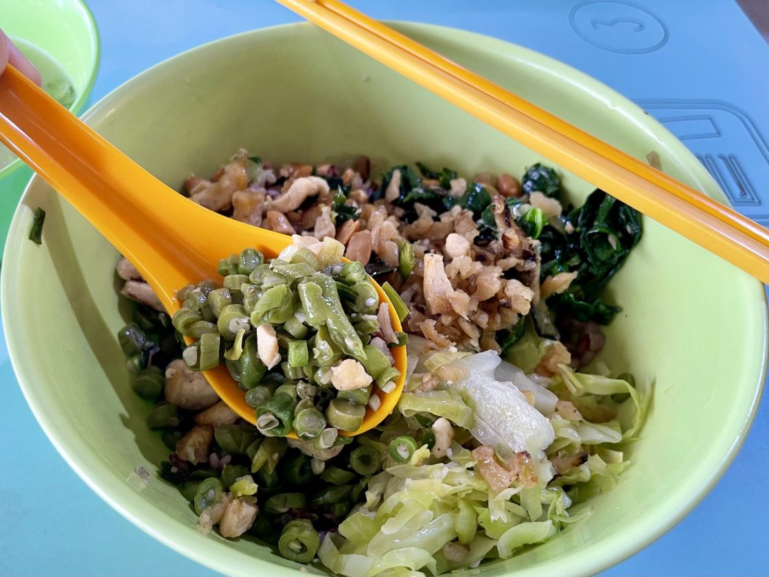 Traditional Hakka Lui Cha: Healthy thunder tea rice at Jurong West ...