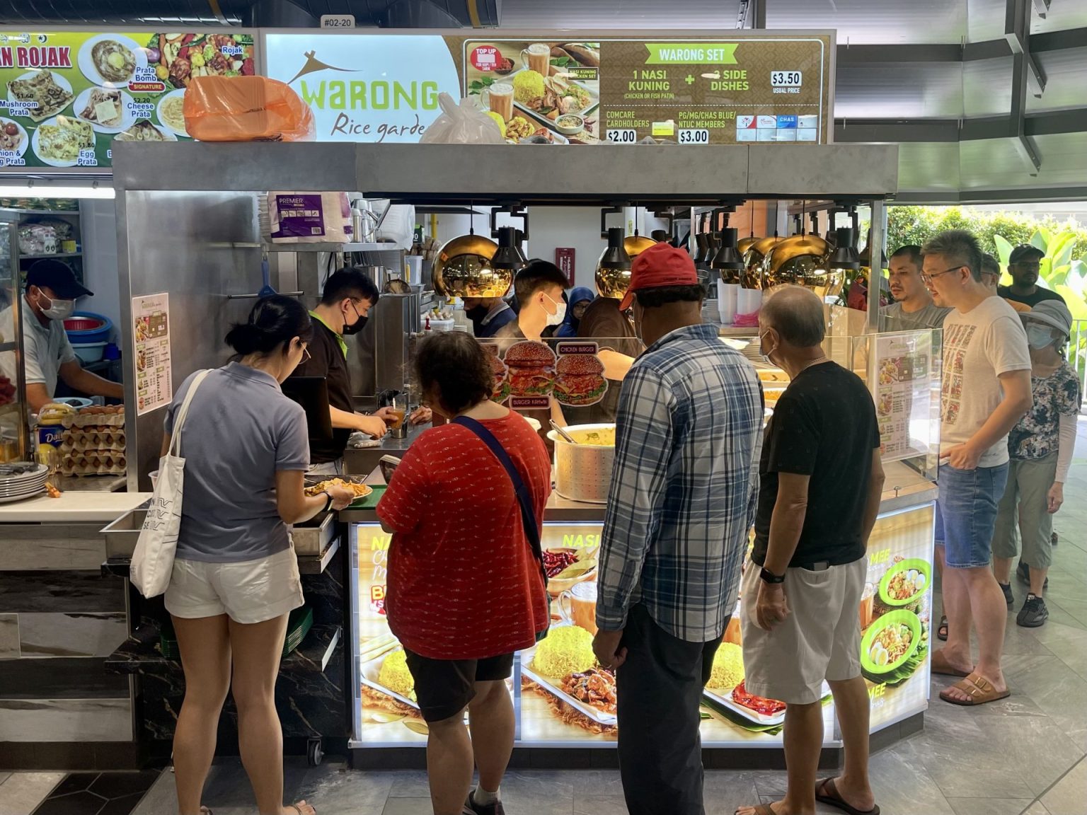 Senja Hawker Centre finally opens with 26 stores featuring Michelin ...