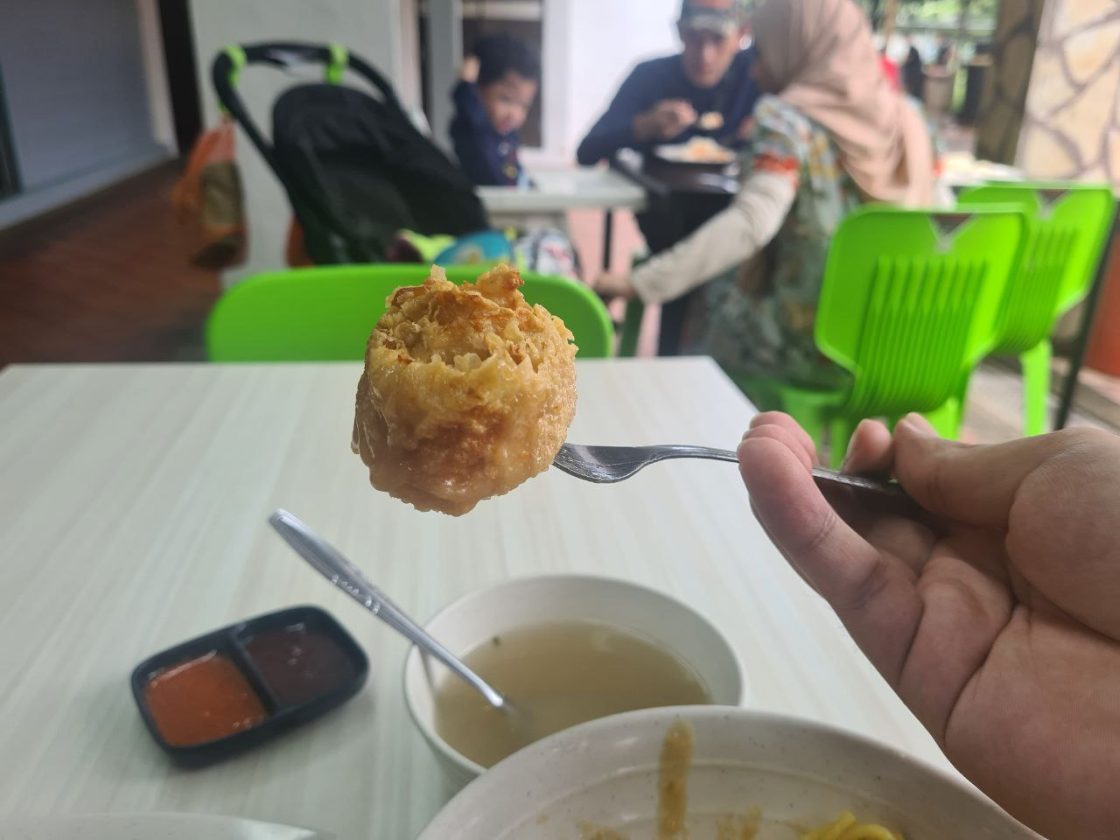 Dajie: Experience Yishun’s secret halal and authentic Hakka-style yong ...