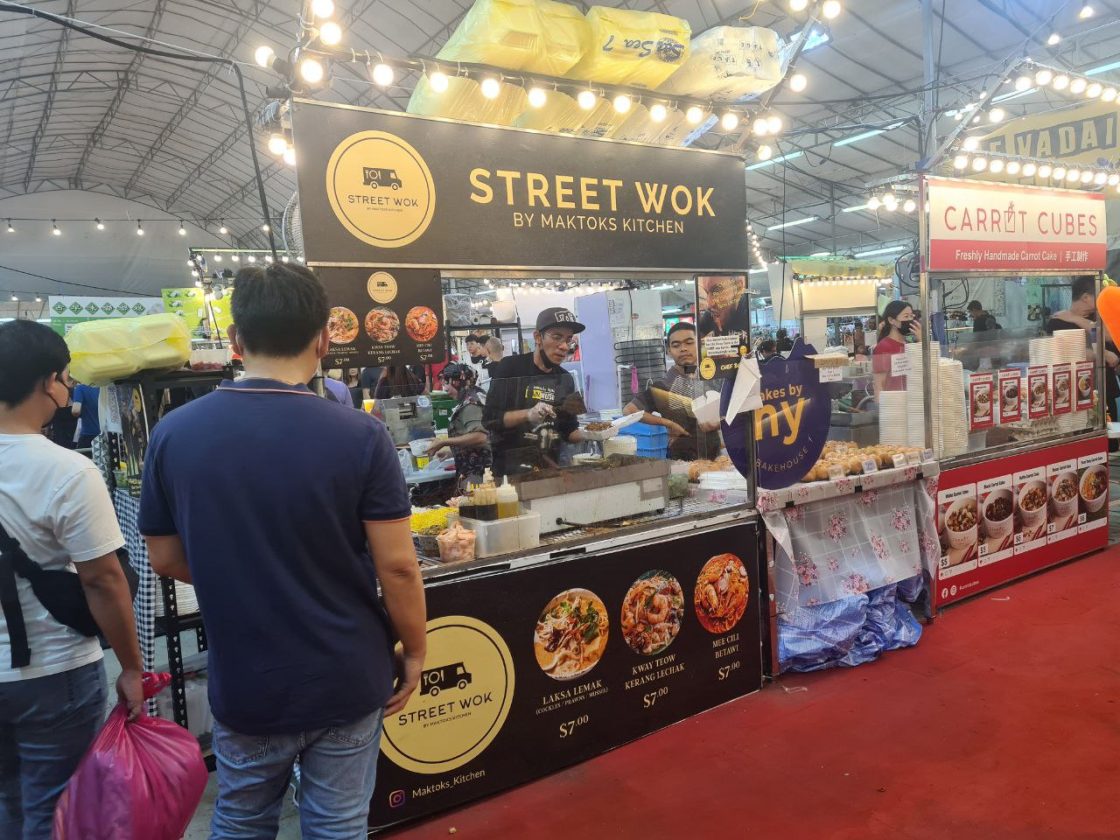 Sembawang pasar malam with over 14 stalls & carnival rides open till 1 ...