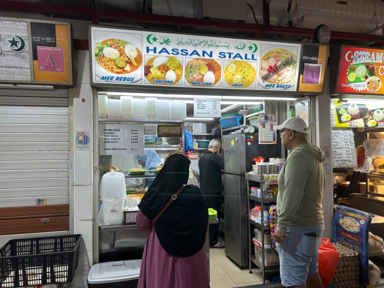 Hassan Stall: Old-school kampung-style mee rebus & laksa since 1959 at ...