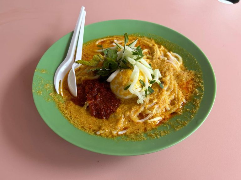 Hassan Stall: Old-school kampung-style mee rebus & laksa since 1959 at ...