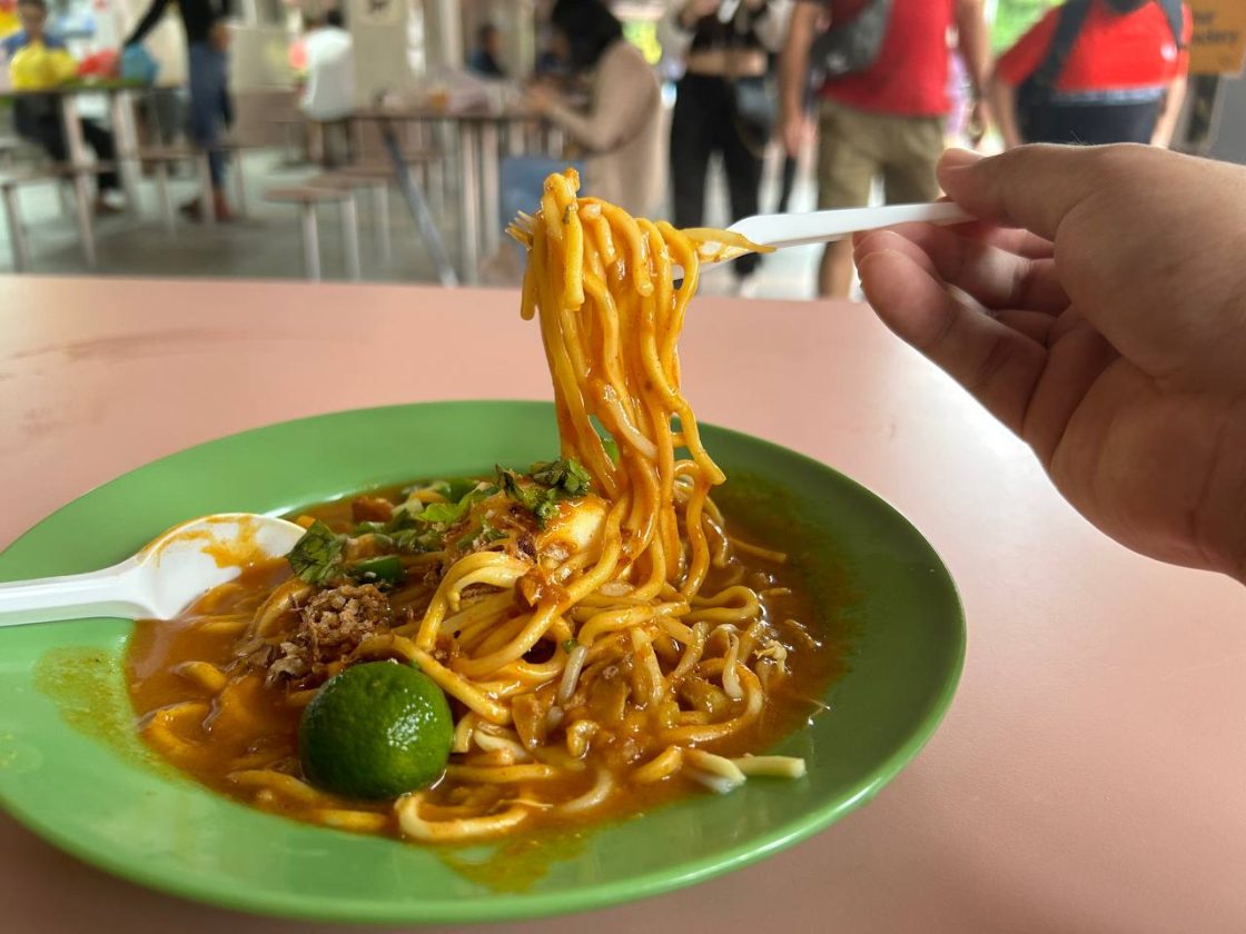 Hassan Stall: Old-school kampung-style mee rebus & laksa since 1959 at ...