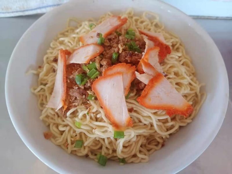 First Cafe in Miri, Sarawak provides free pork noodles for those in need