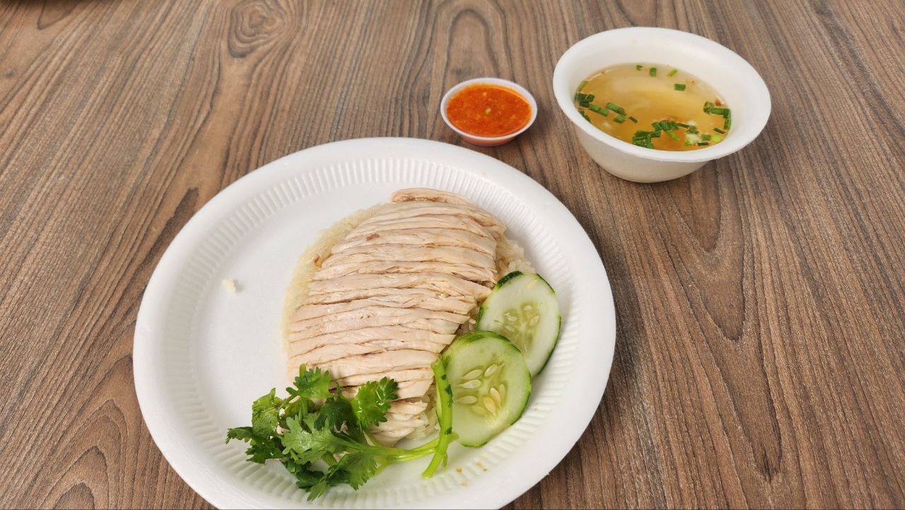 Leng Heng Chicken Rice: Affordable large portions of tasty chicken rice ...