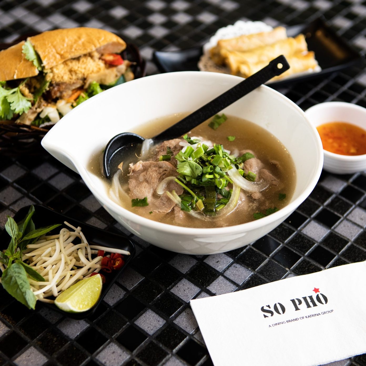 10 best food spots in Tampines Mall for the whole family