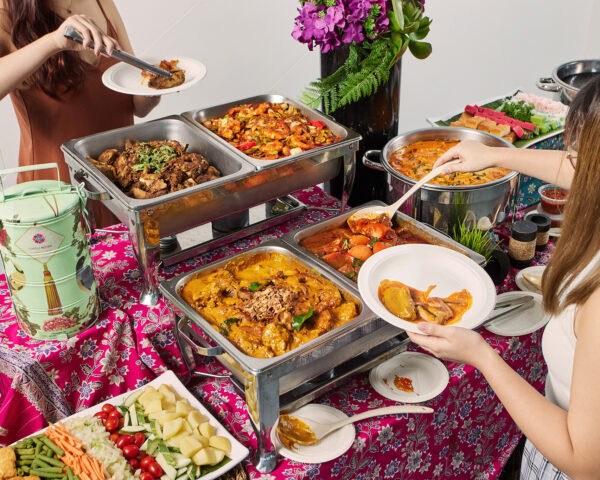 13 best buffet caterers in Singapore for all your partying needs