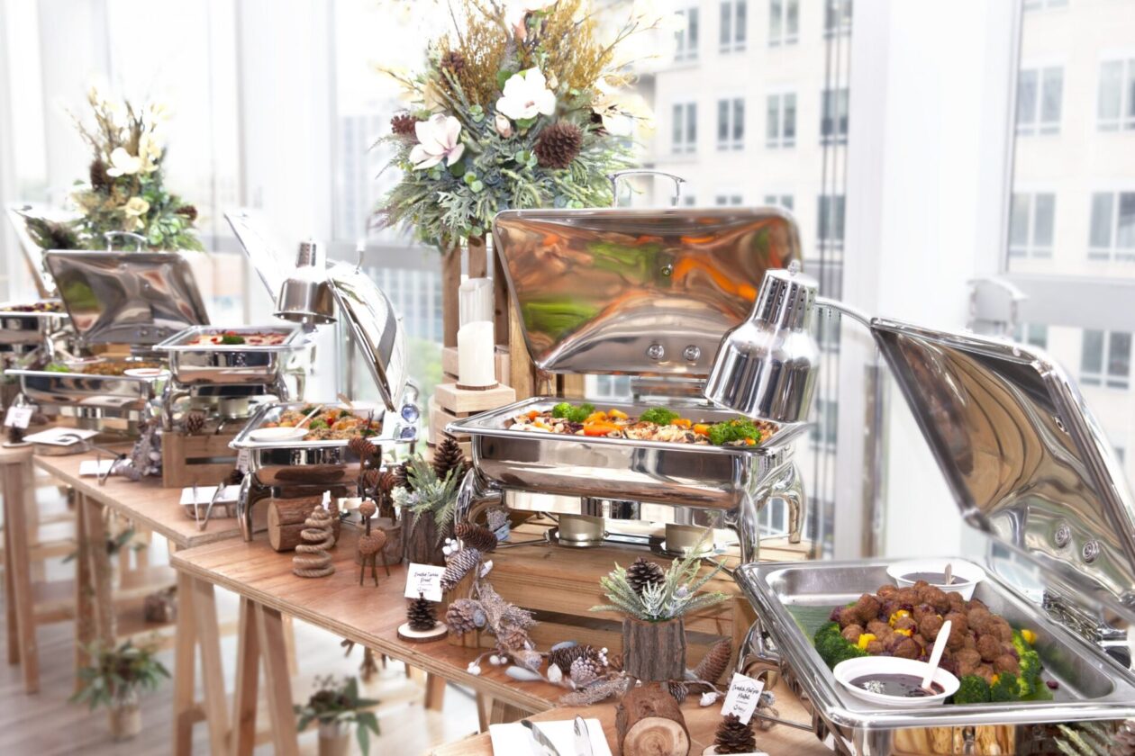 13 best buffet caterers in Singapore for all your partying needs