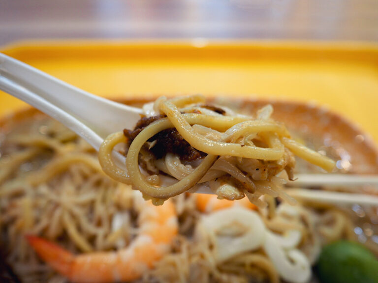 Hokkien Man Hokkien Mee: Great neighbourhood hokkien mee by ex Les Amis ...