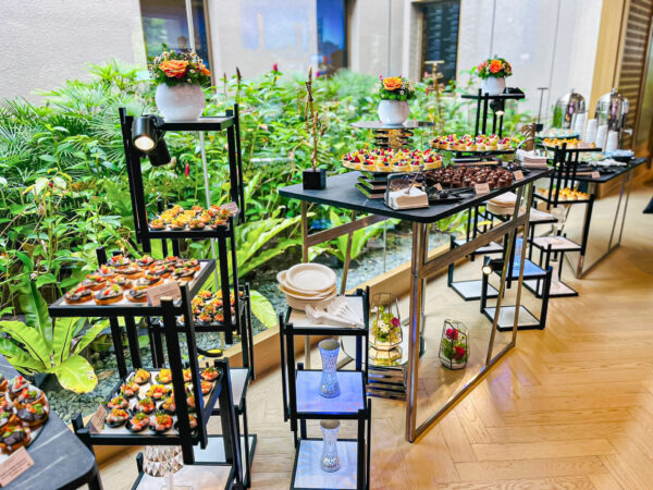 13 best buffet caterers in Singapore for all your partying needs