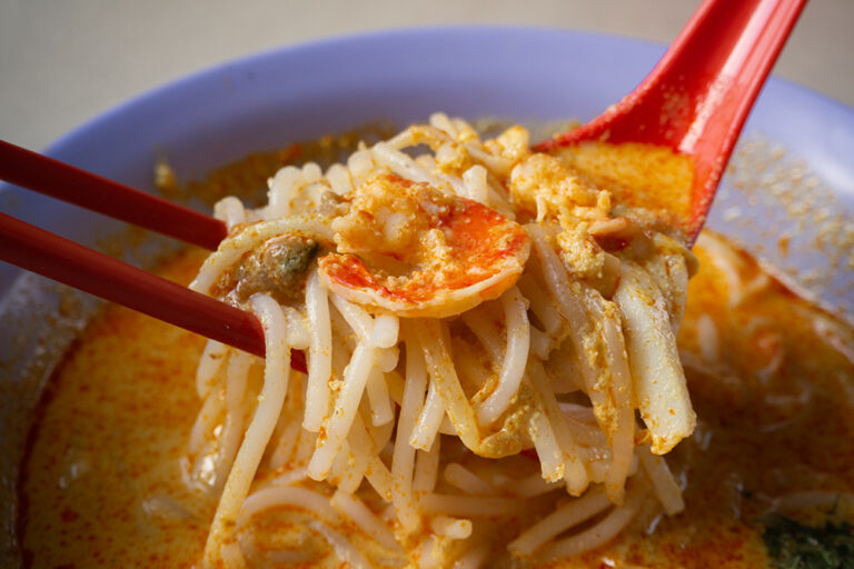 Katong Laksa (George's): By George! That’s some solid Katong laksa in ...