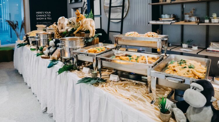 13 best buffet caterers in Singapore for all your partying needs