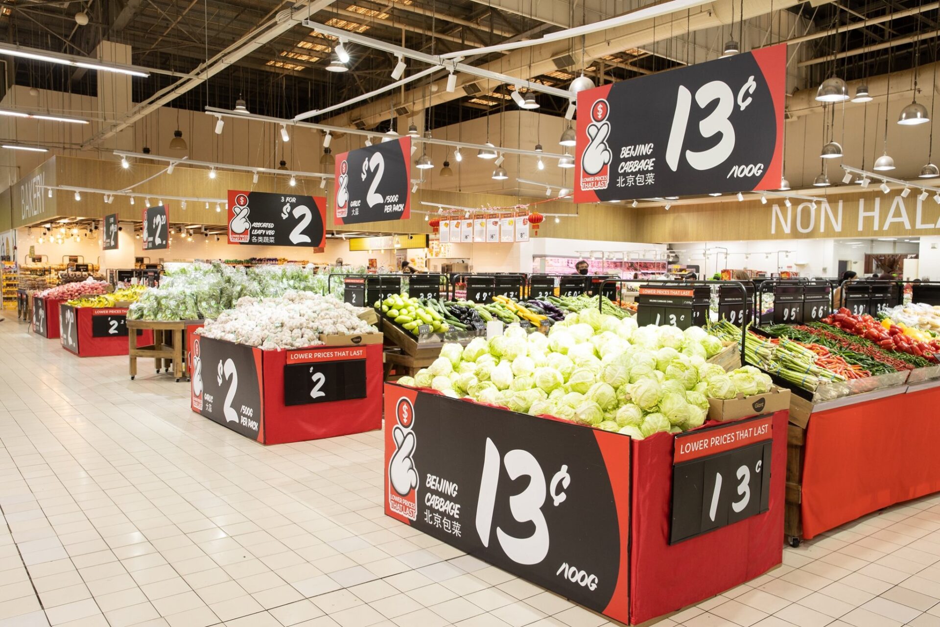 10 24-hour supermarkets to get groceries and more at any time of the day