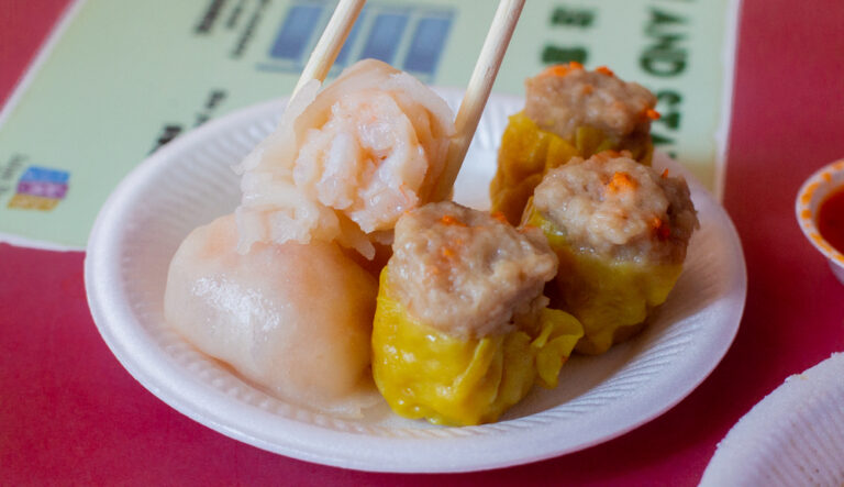 Hong Kong Mong Kok Tim Sum: Quality dim sum at $3.50 for all items in ...