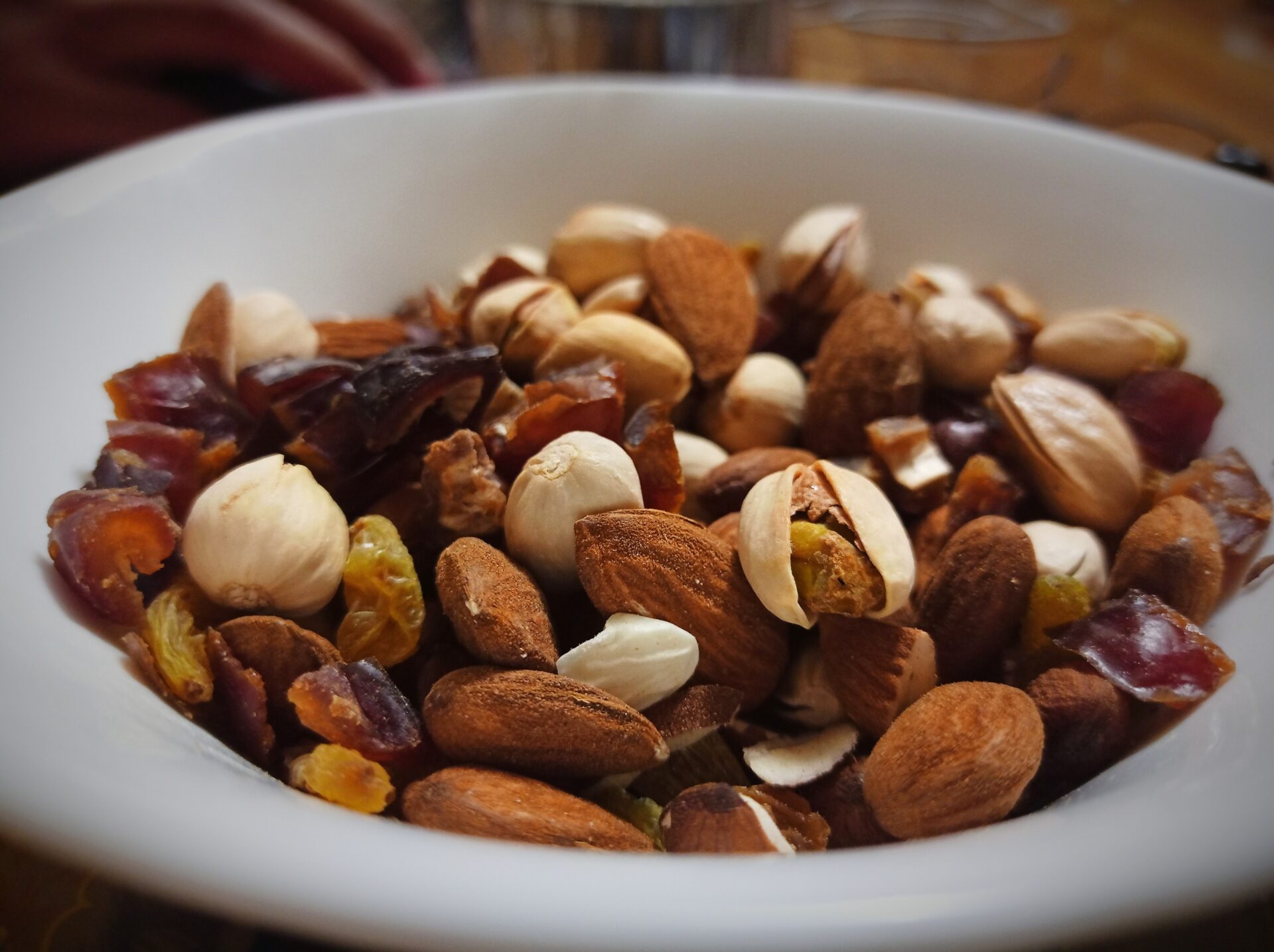 Fuel Up, not Fill Up: 10 healthy & tasty snacks to keep you energised ...