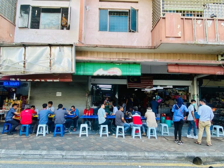 12 must-try roti canai places in KL for the best breakfast of your life