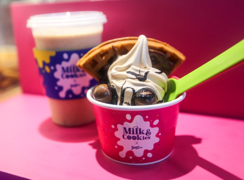 Newly opened Milk & Cookies x Famous Amos has cookie soft serve & apple ...
