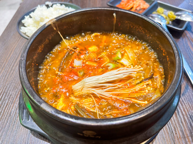 SSADA GIMBAB: Popular hidden Korean eatery with mala pork gimbab ...