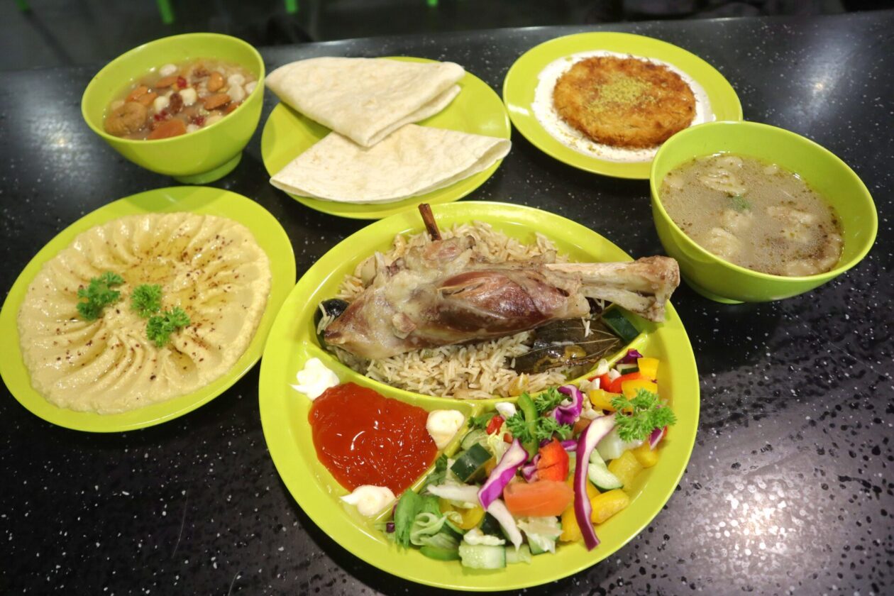 7 must-try Kopitiam food stalls around Singapore to add to your makan list