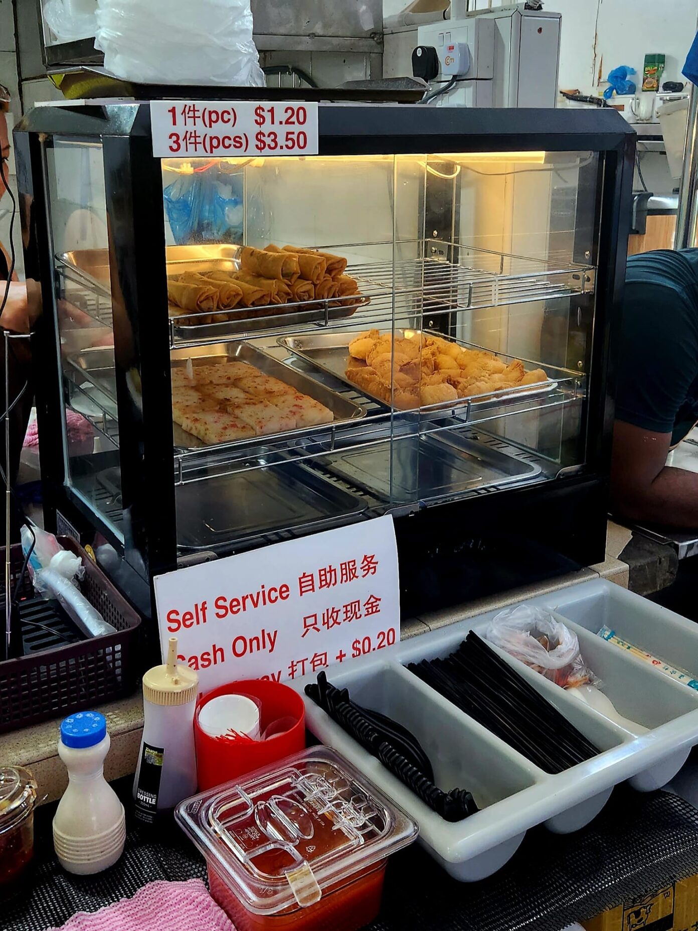 Elderly owner of Ho Yun (Hong Kong) Tim Sum reopens after fall in Dec 2022