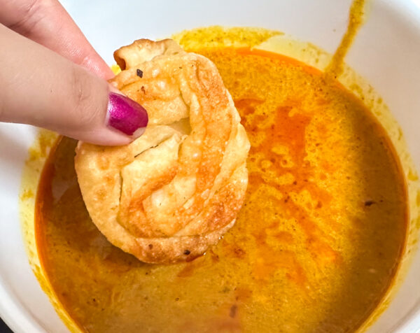 Sin Ming Roti Prata: Famous prata stall in Upper Thomson with 19 pratas ...