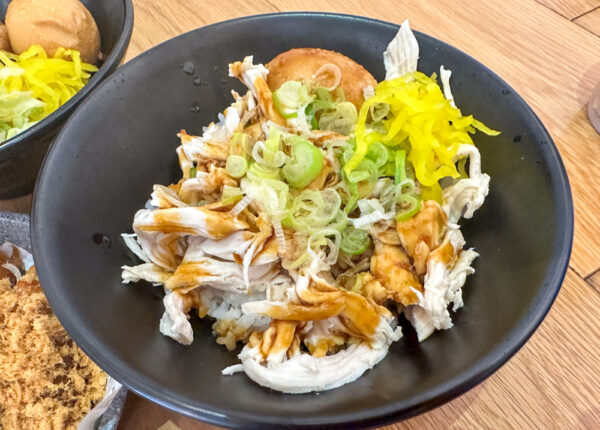8 Degrees Taiwanese Bistro: Affordable Taiwanese dishes with lu rou fan ...