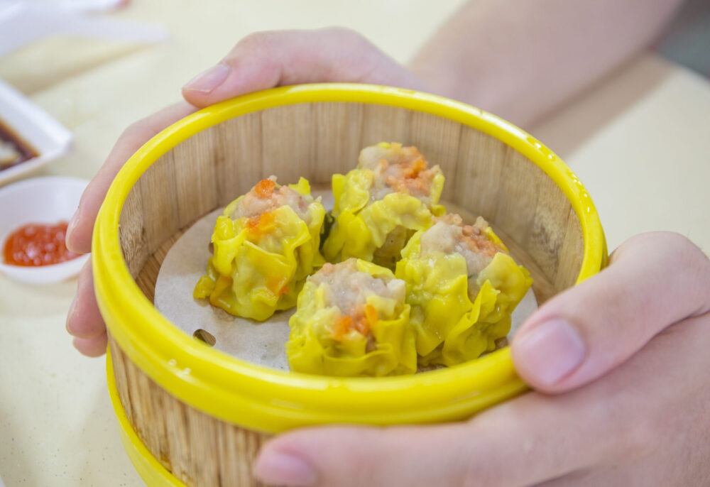 King of Cheong Fun: Silky CCF loaded with prawn, char siew & mushrooms ...