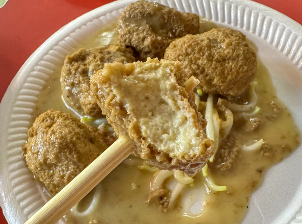 Yuet Loy Cooked Food: Famous 40-year-old Cantonese zi char stall in ...