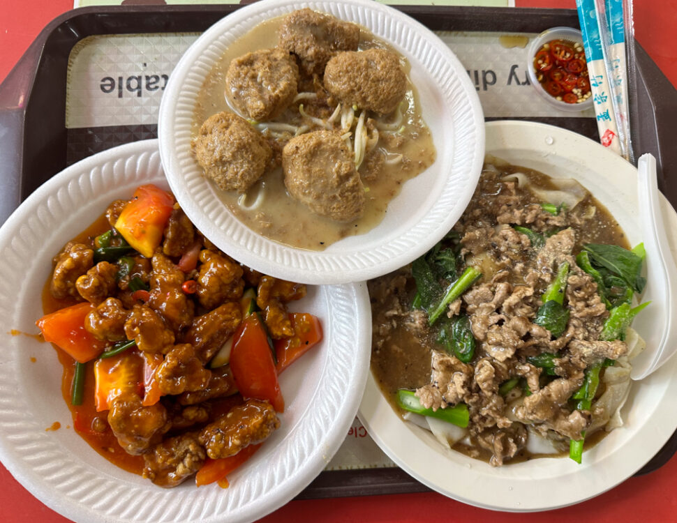 Yuet Loy Cooked Food: Famous 40-year-old Cantonese zi char stall in ...