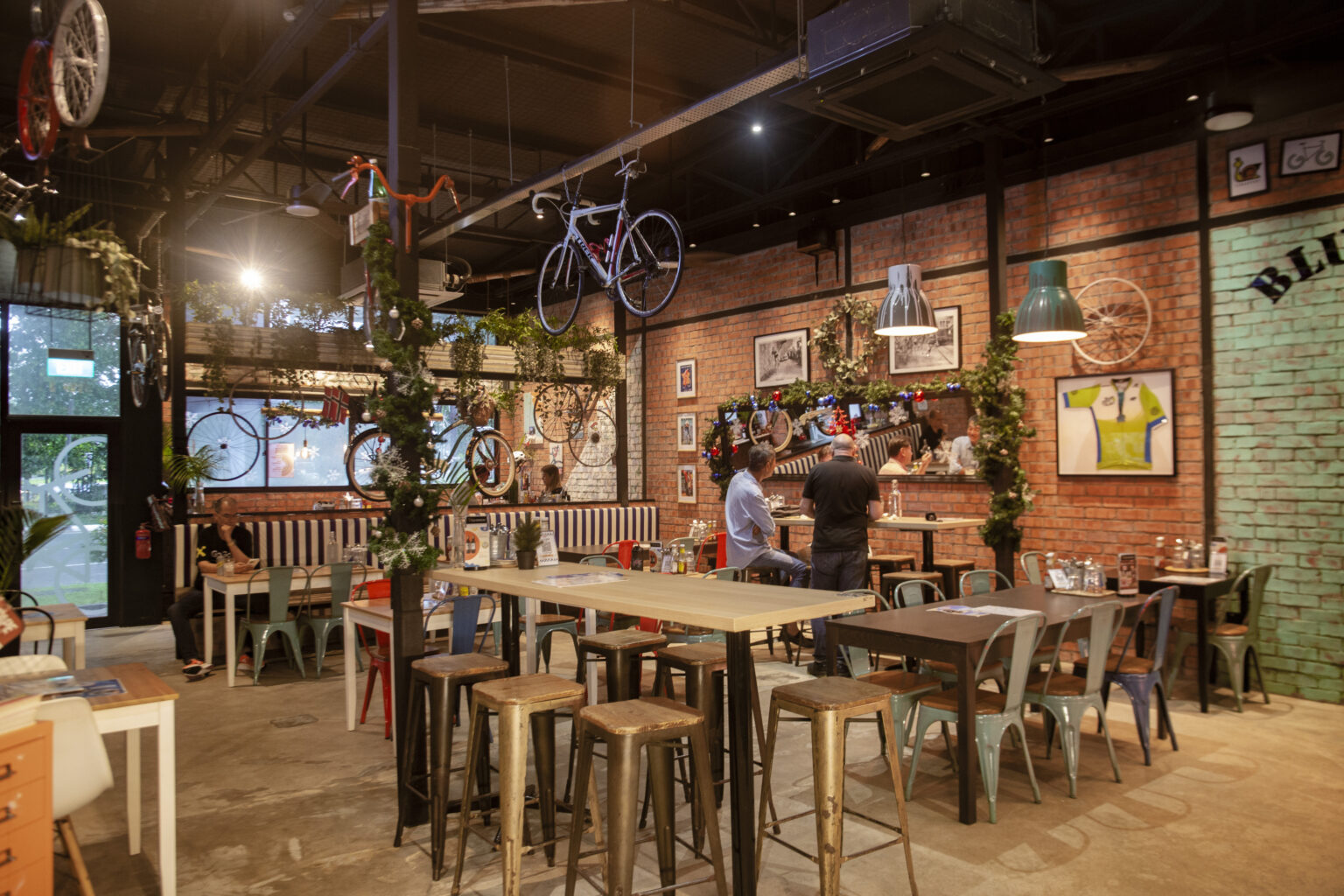 Blue Balls Bike Cafe: 12-inch pizzas, juicy fried chicken burger ...