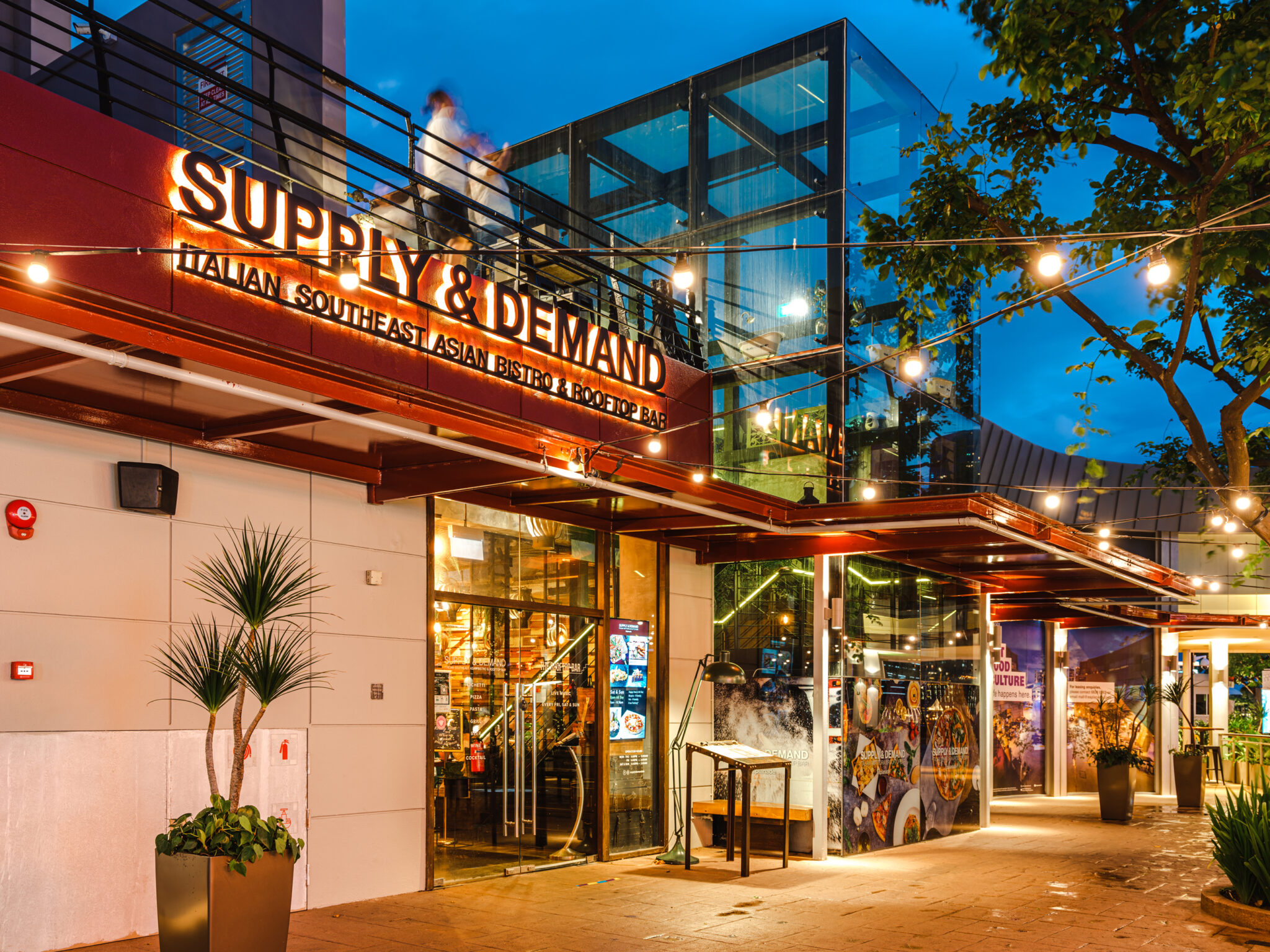 16 restaurants & cafes in Esplanade Mall for a gathering with family ...