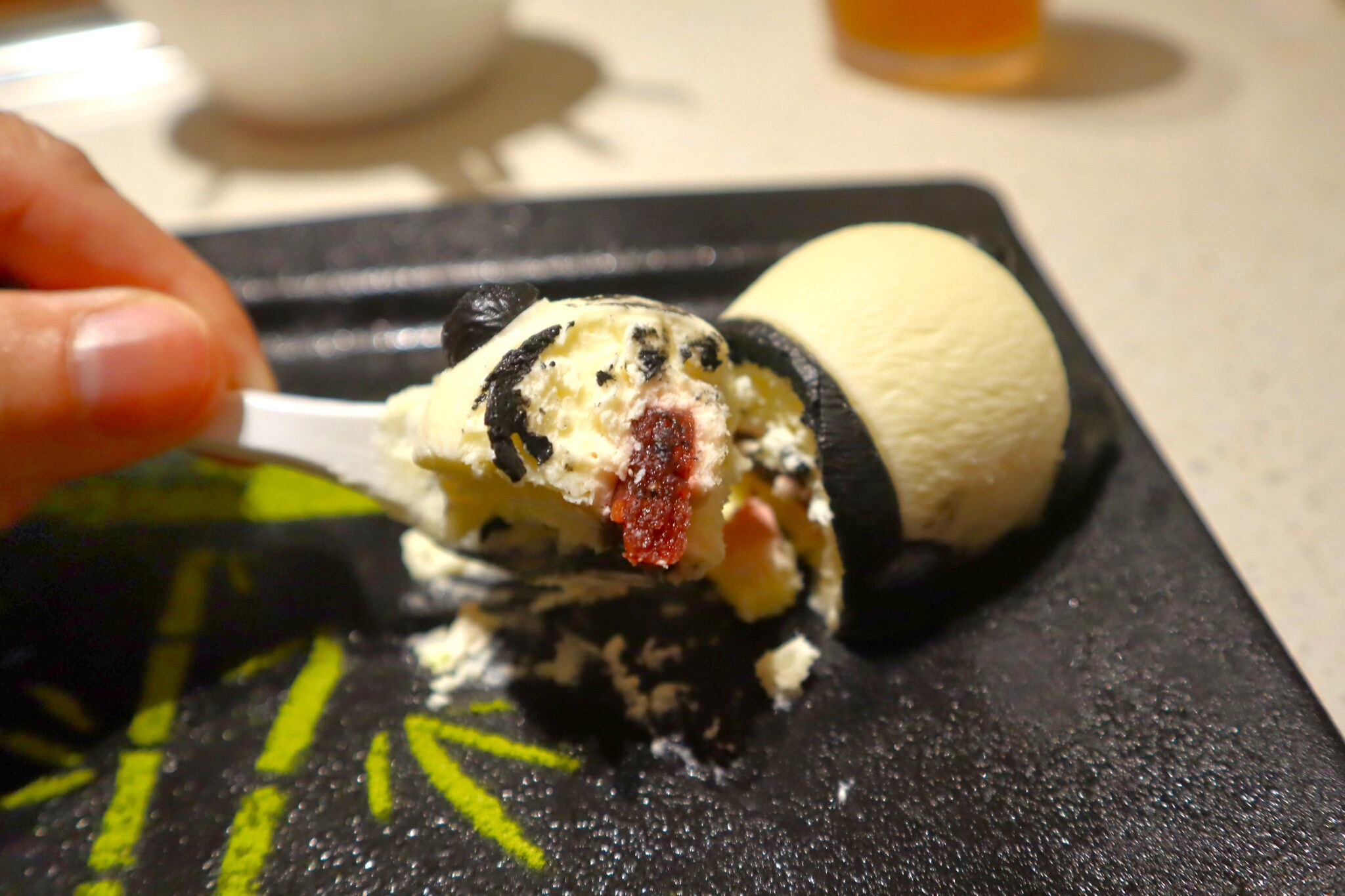 Haidilao has exclusive Kung Fu Panda 4 merchandise, cute panda dessert ...