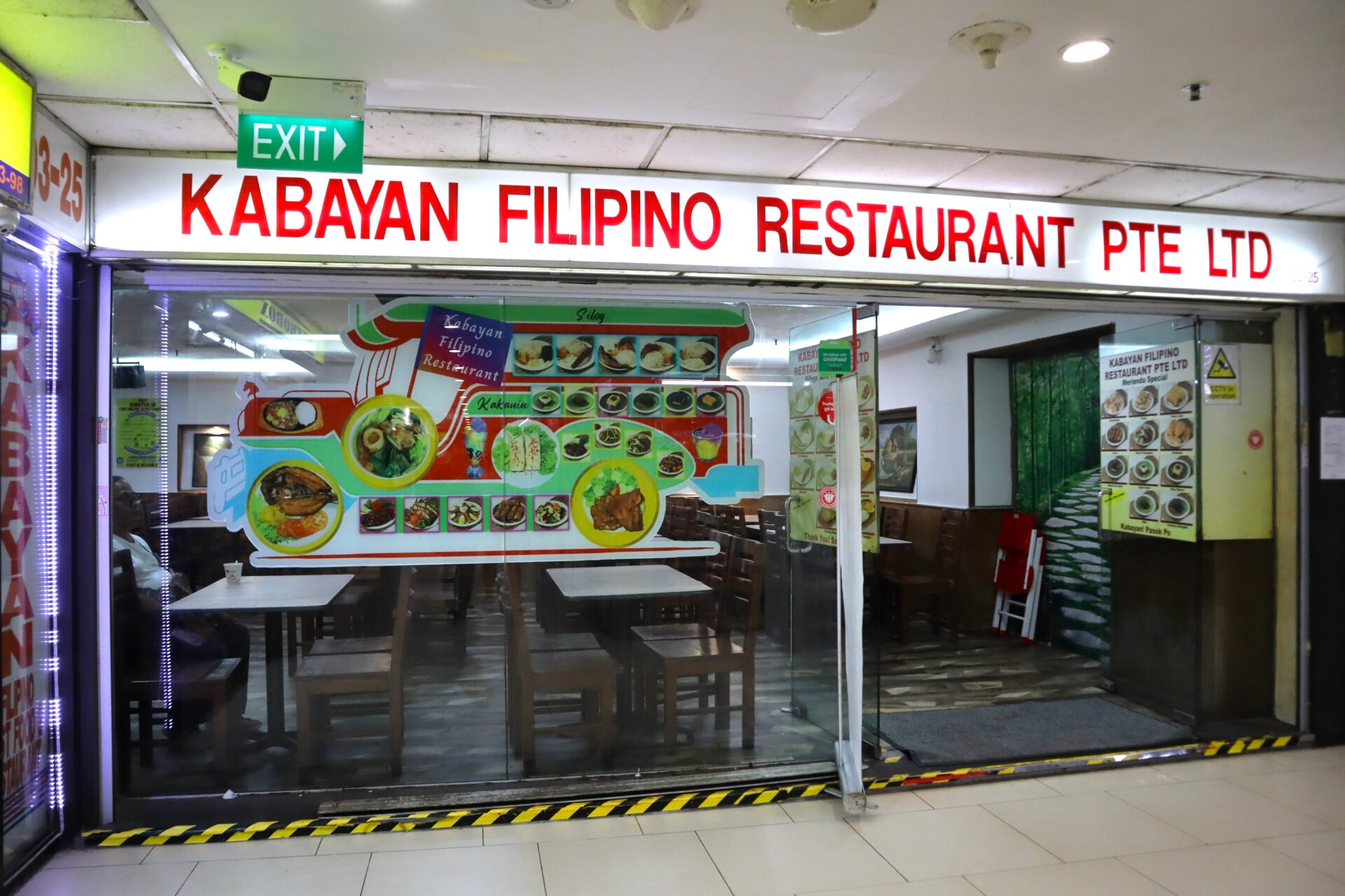 Kabayan Filipino Restaurant: Filipino roasted pork with garlic rice ...