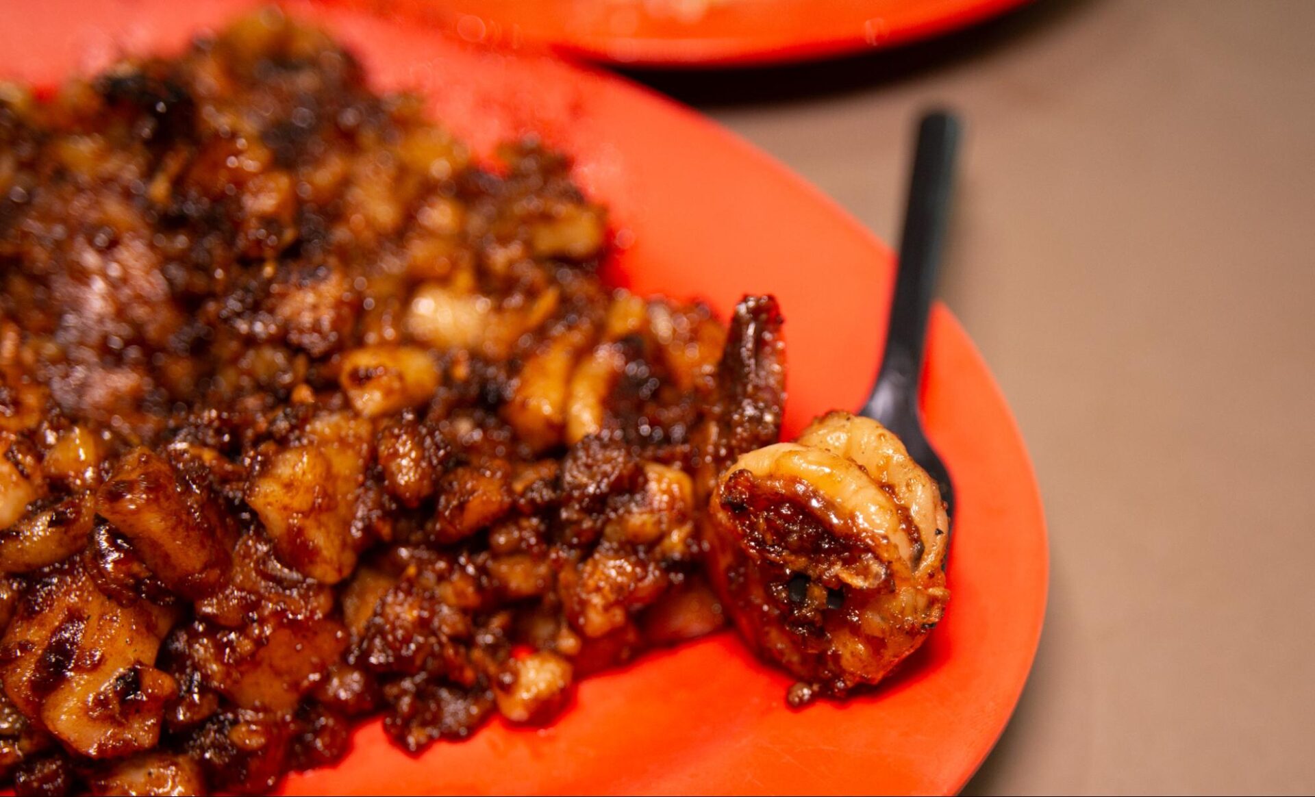 Song Zhou Luo Bo Gao: $6 black carrot cake with prawns & generous chye poh